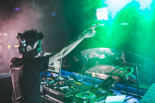 Yukun's July 2024 Chart Chart by Yukun on Beatport | Music Download ...