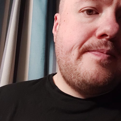 Essentials: June 2024 Chart by Mike Fall on Beatport | Music Download ...