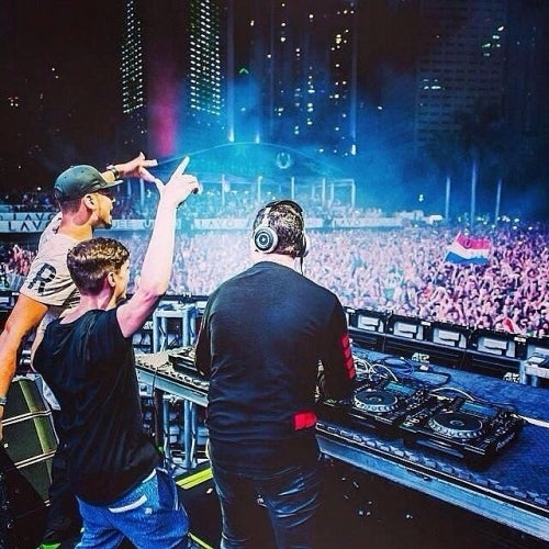 EDM TRAP // EDM Festival Trap chart (2014) Chart by Trendsetter on ...