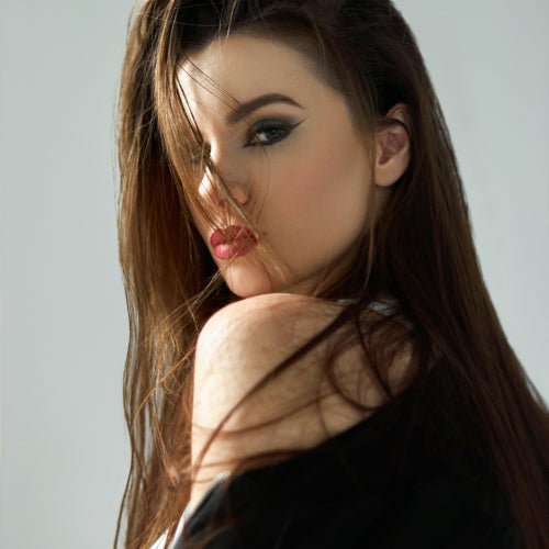 New Year 2025 Chart by Elena Pavla on Beatport | Music Download ...