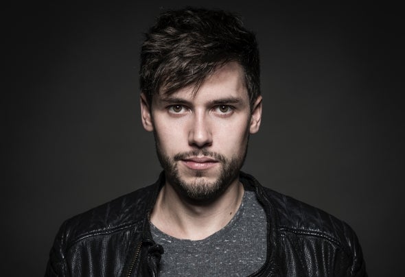Le Shuuk music download - Beatport
