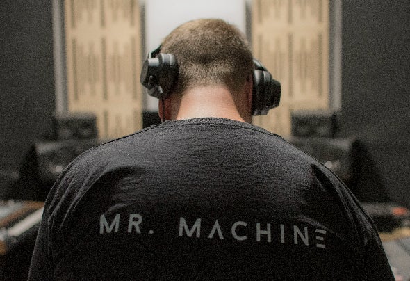 Mr.Machine music download - Beatport